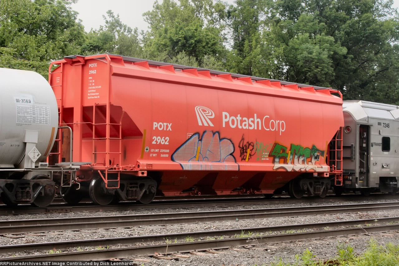 POTX 2962